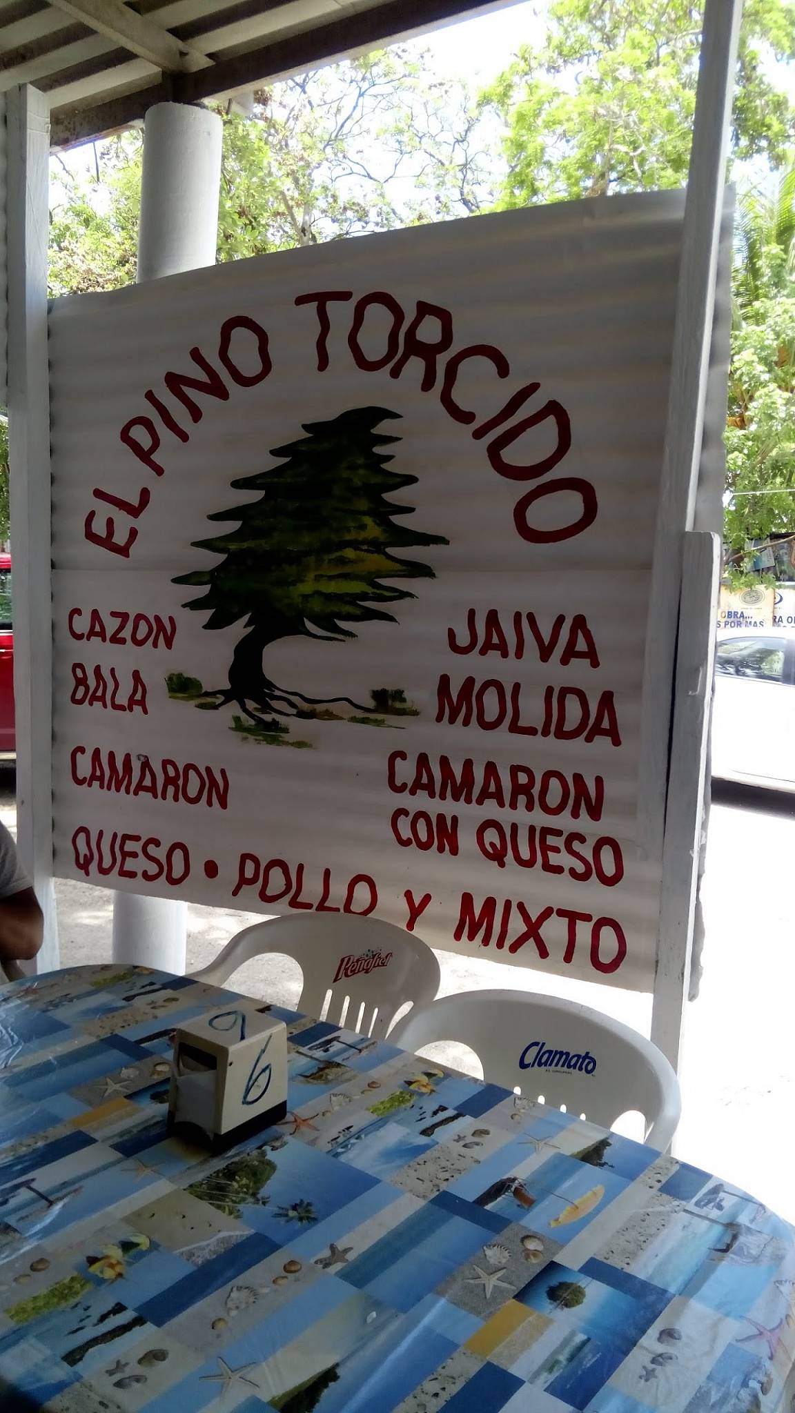Menu at El Pino Torcido restaurant, Ciudad del Carmen
