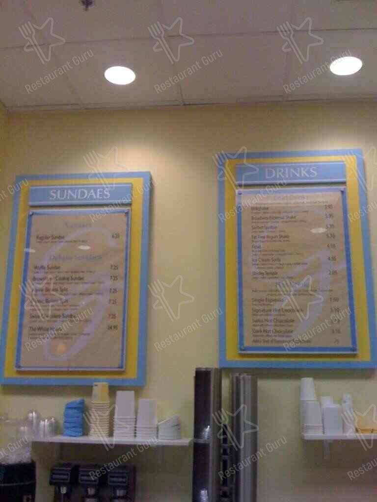 Menu at Gifford's Ice Cream & Candy, Washington, 555 11th St NW