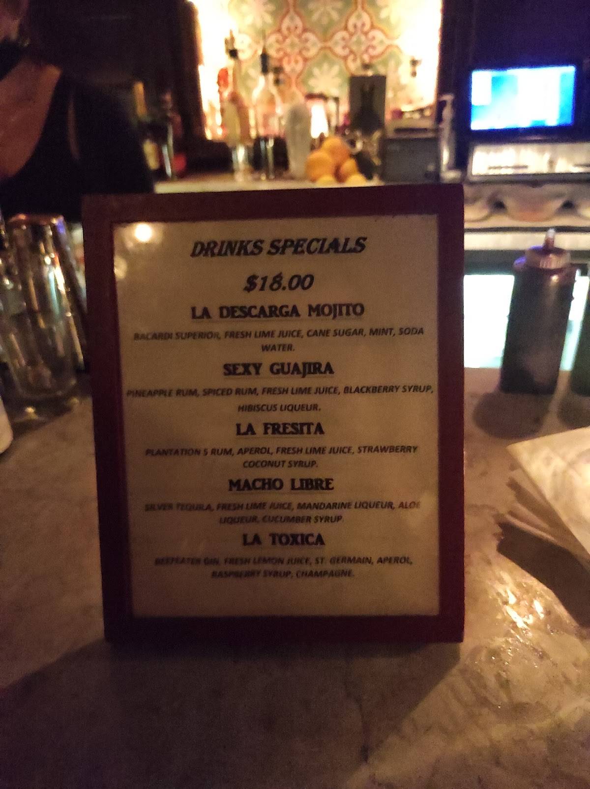 Menu at La Descarga club, Los Angeles