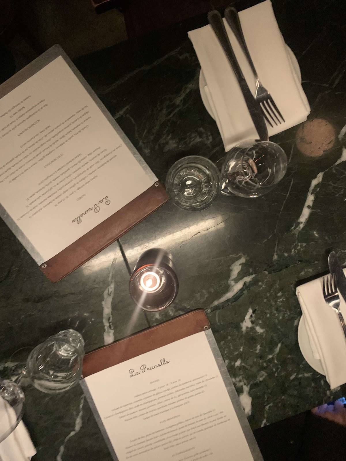 Menu au La Prunelle restaurant, Montréal