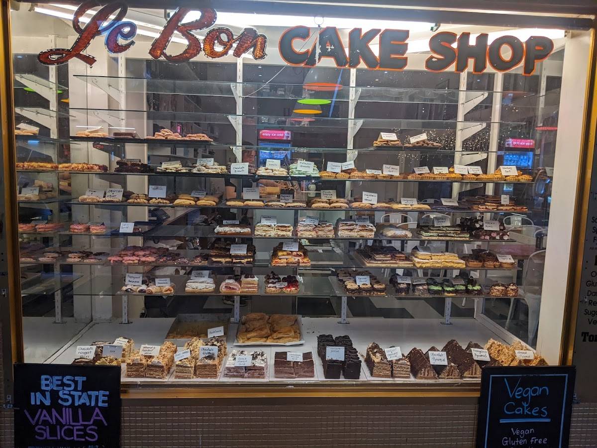 Menu at Le Bon Continental Cake Shop restaurant, Saint Kilda