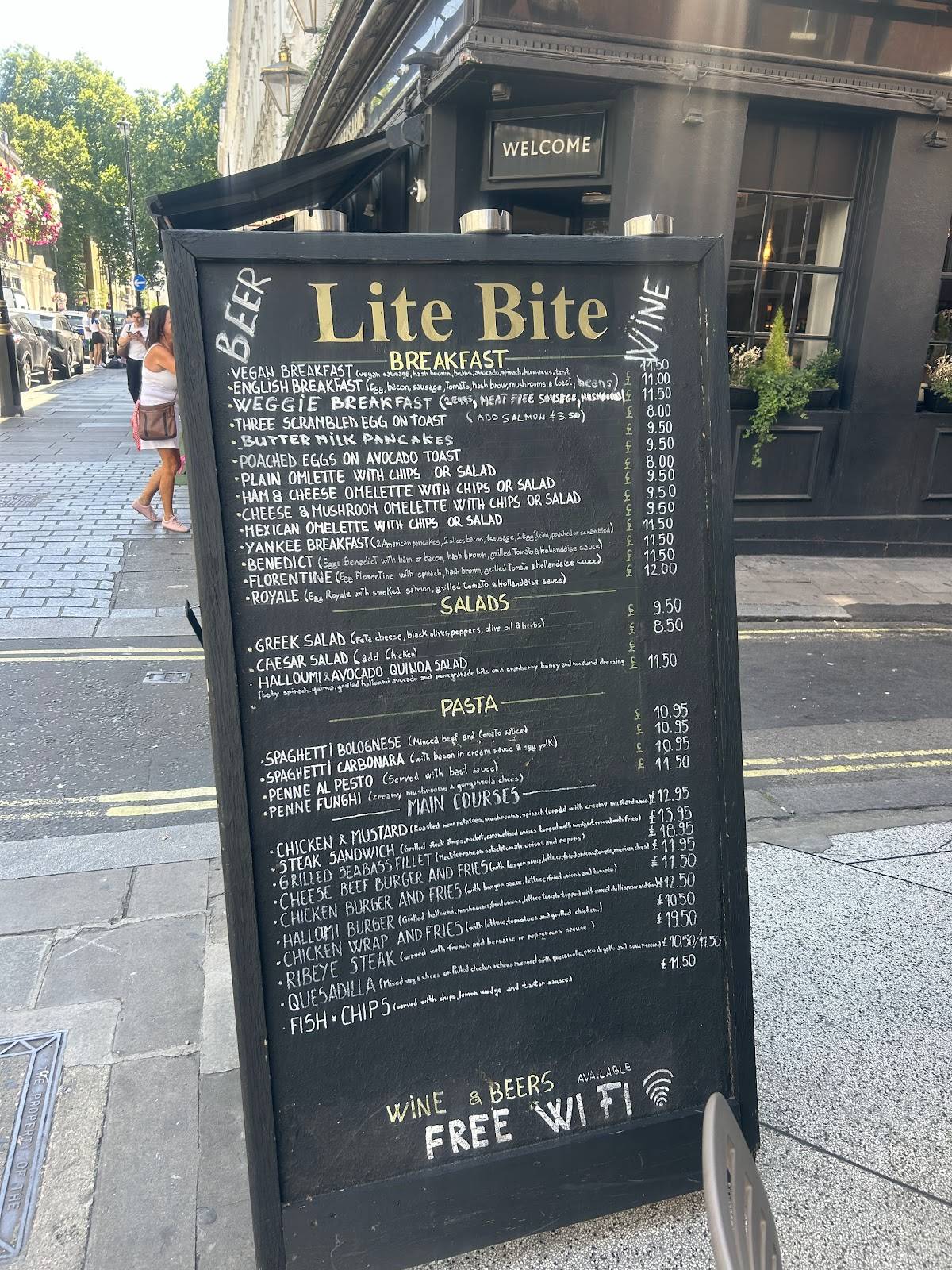 Menu at Lite Bite Cafe Bar, London, 7 London St