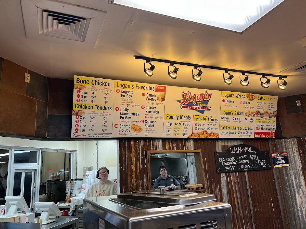 Menu at Logan's Famous Chicken and Tenders restaurant, Picayune