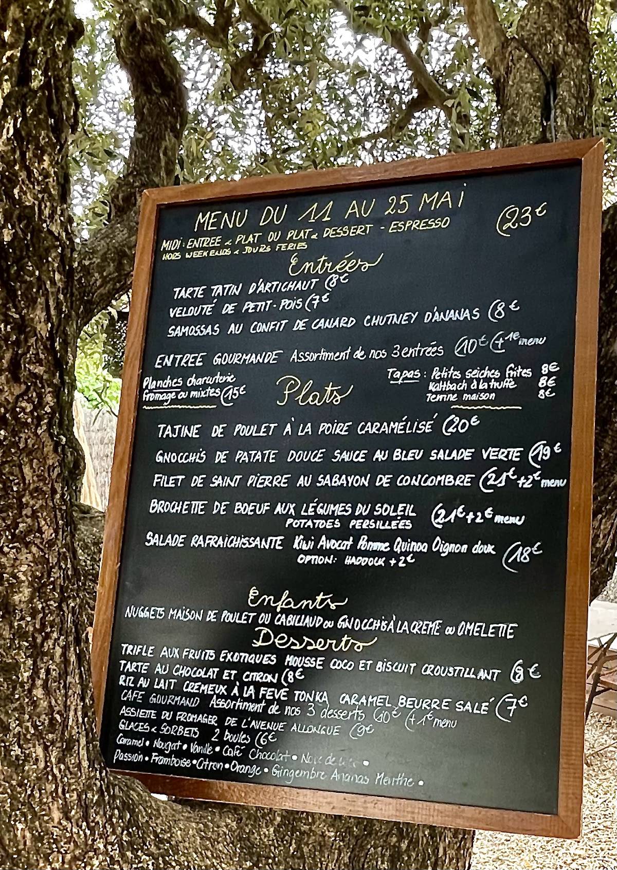 Menu au Carnets de voyage restaurant, Lorgues