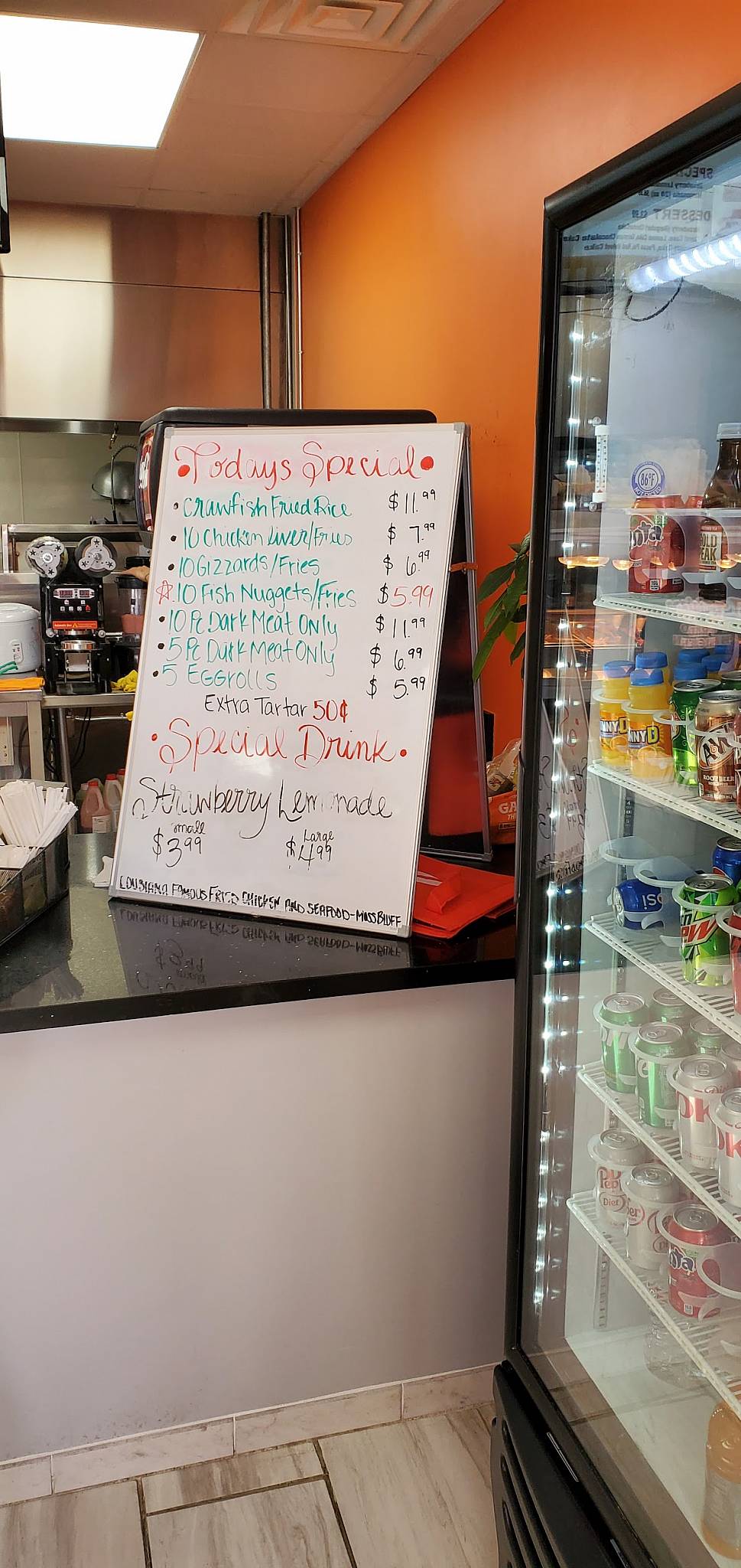 Menu at Louisiana Famous Fried Chicken restaurant, Lake Charles