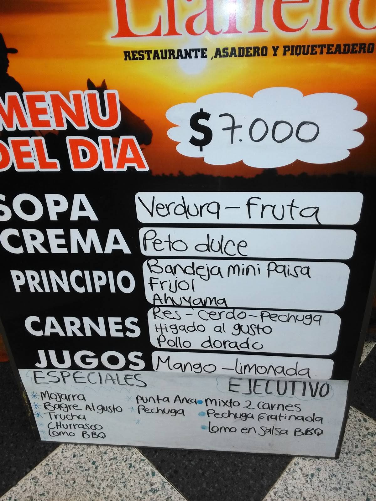 Menu at MR. Chef restaurant, Bogotá