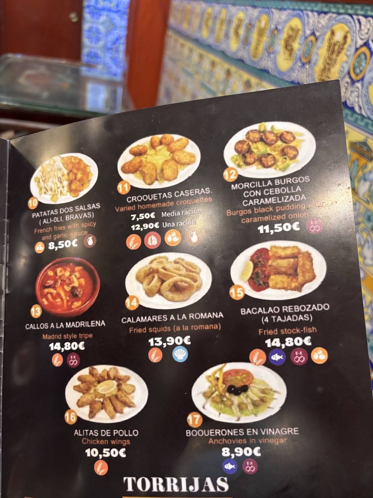 Menu at La Casa de las Torrijas pub & bar, Madrid, C. de la Paz