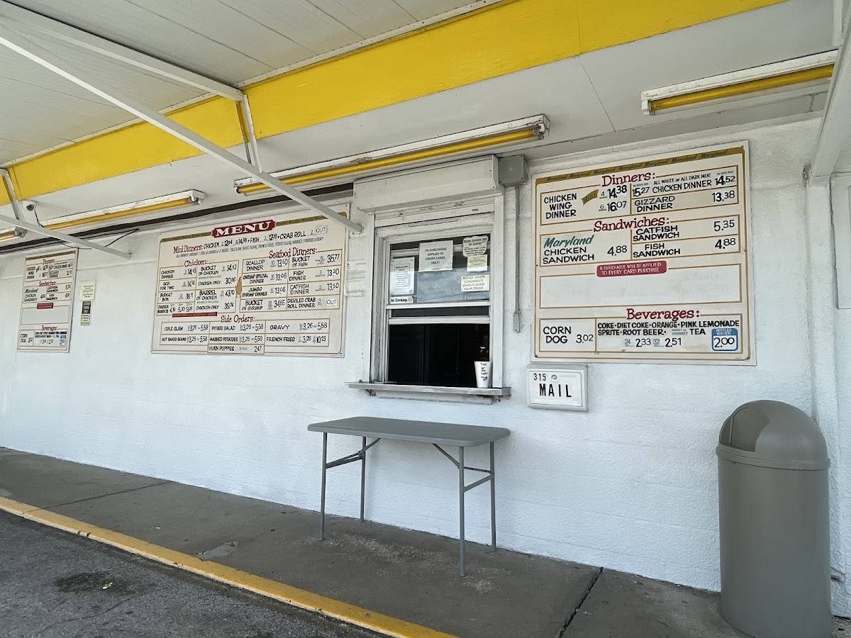 Menu at Maryland Fried Chicken restaurant, Plant City