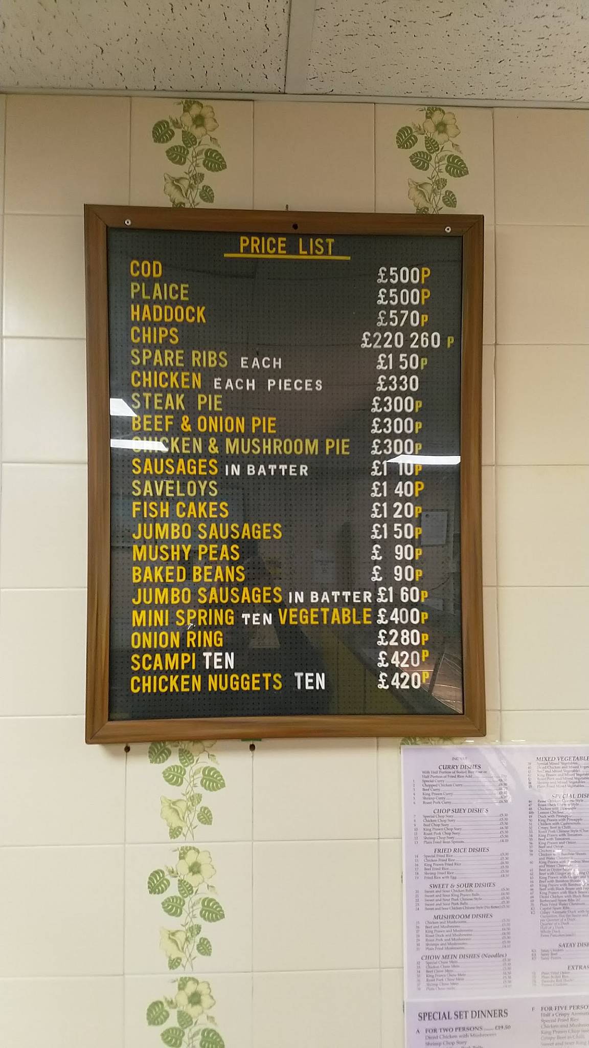 Menu at Mayflower Chinese and Fish & Chips fast food, Westoning