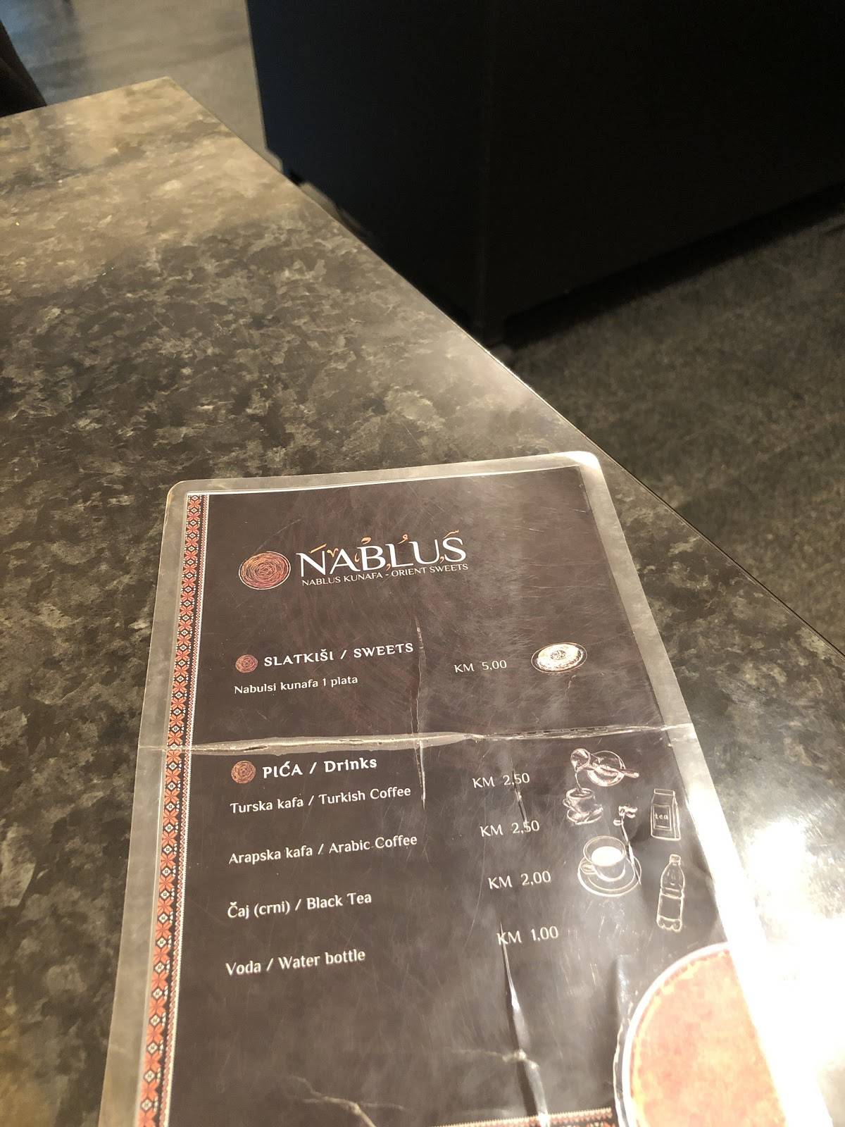 Menu au Nablus Kunafa desserts, Bosnie-Herzégovine, Ćurčiluk veliki 41