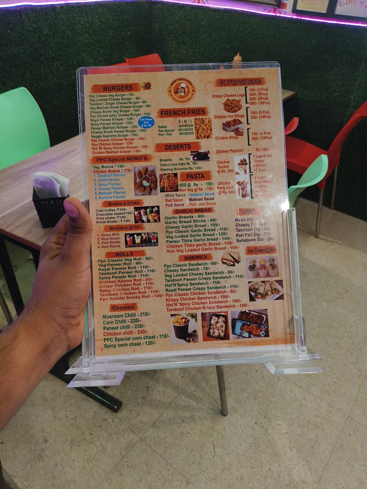 Menu at PIZZA PARTY CAFE, Raxaul