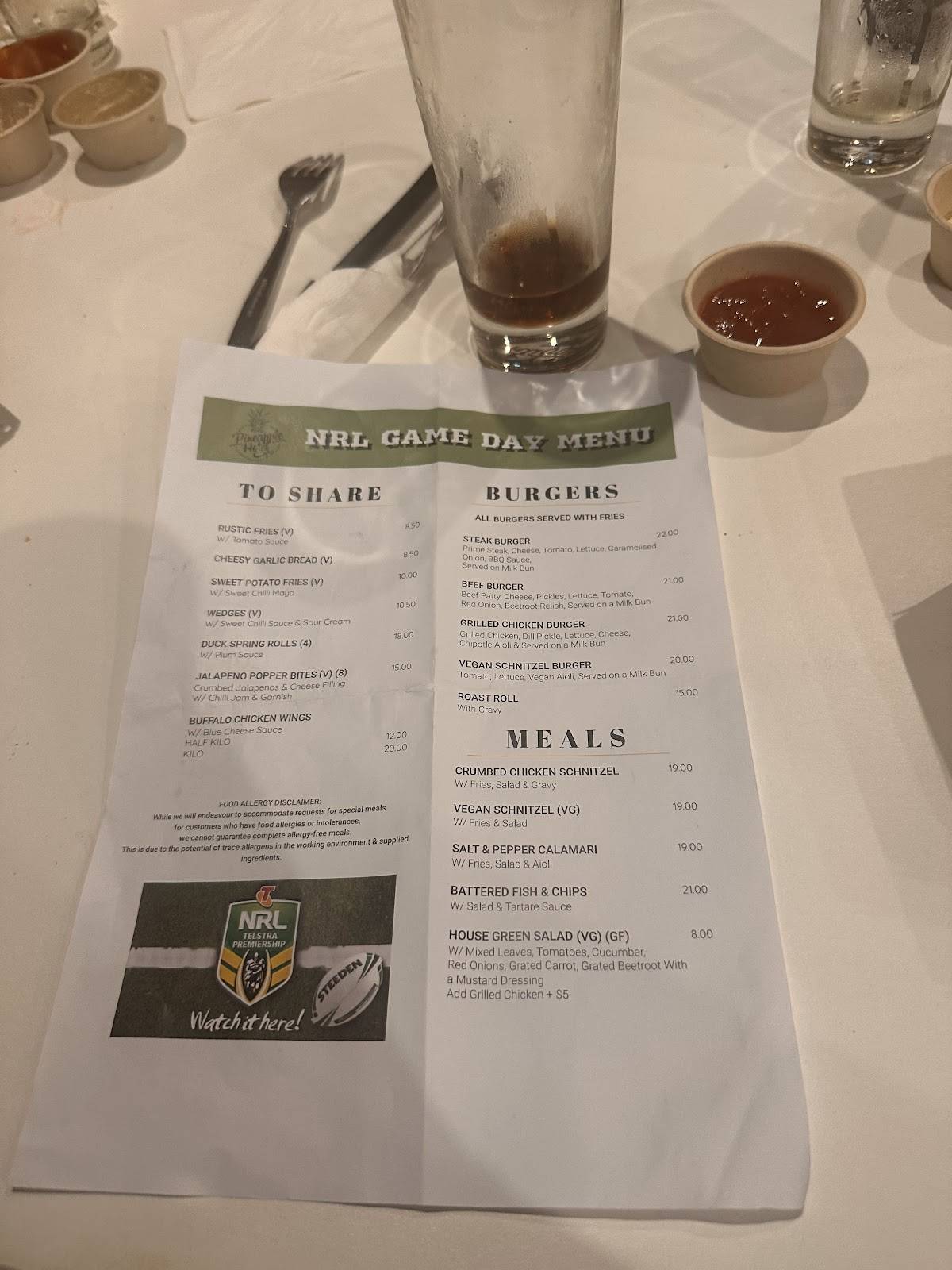 Menu at Pineapple Hotel pub & bar, Kangaroo Point, 706 Main St