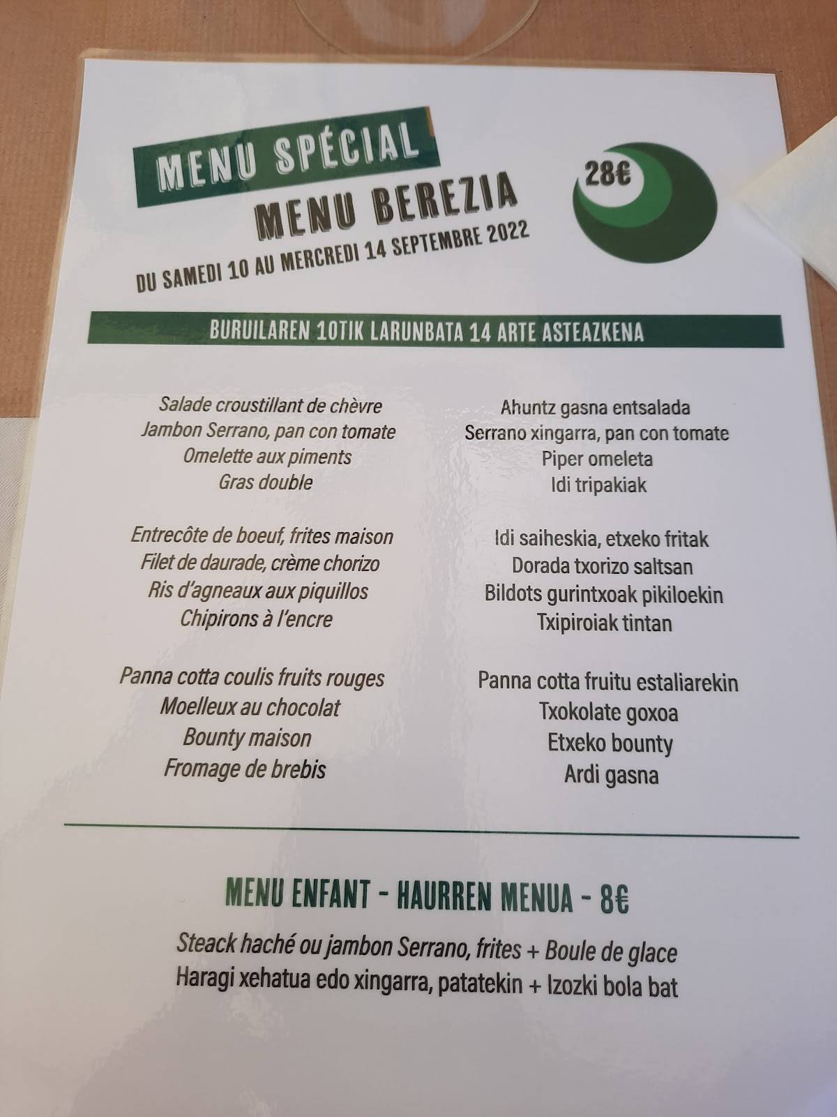 Menu au Pleka Trinquet Bar Restaurant, Sare