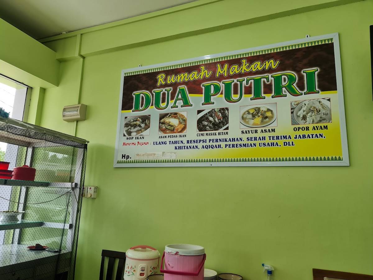 Menu at RM. Dua Putri restaurant, Indonesia, MF74+QP4