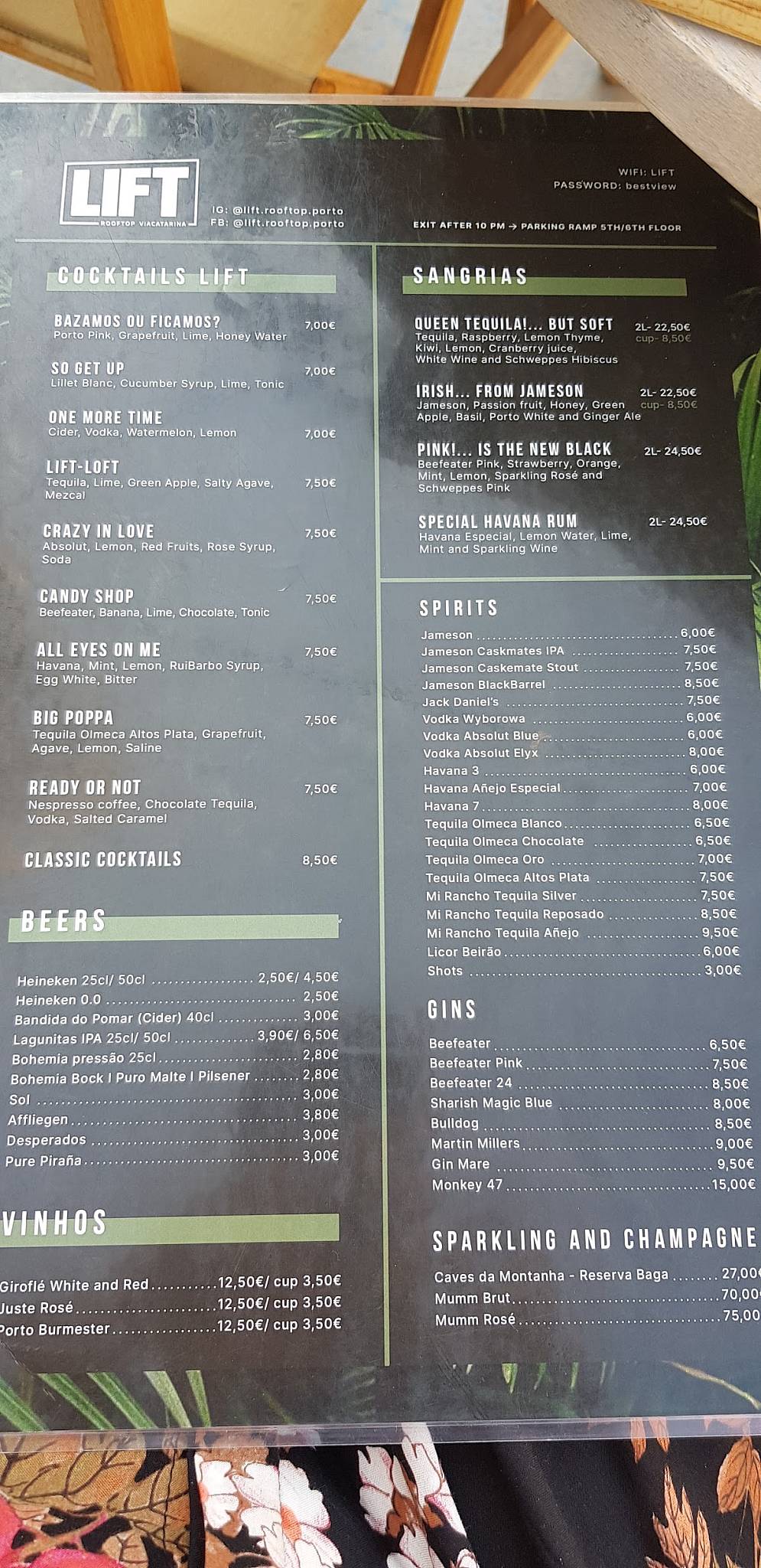 Menu at LIFT Rooftop Via Catarina pub & bar, Porto, Parque estacionamento