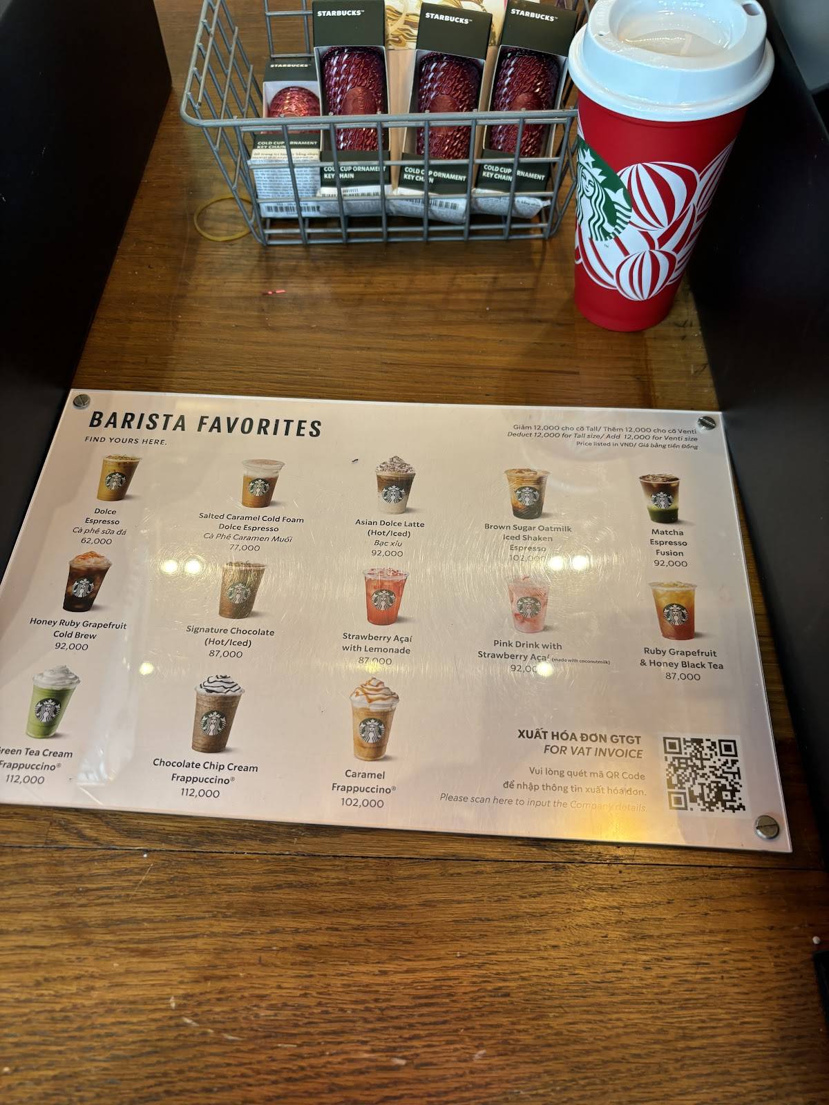 Menu at Starbucks The Vista cafe, Ho Chi Minh City, 628C Võ Nguyên Giáp