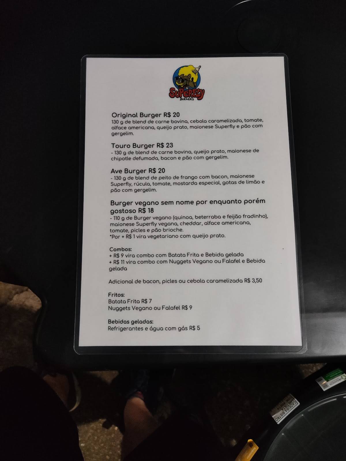 Menu em Superfly Burger restaurante, Brasília