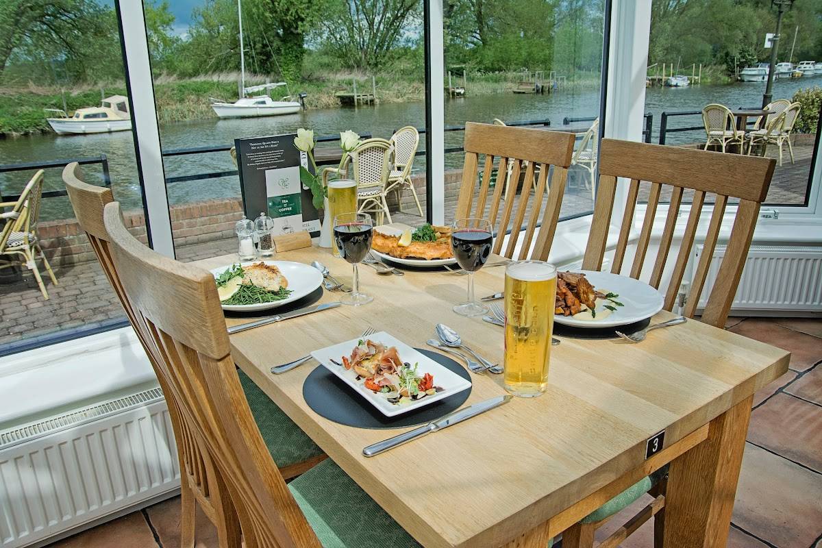 Menu at The Waveney House Hotel pub & bar, Beccles