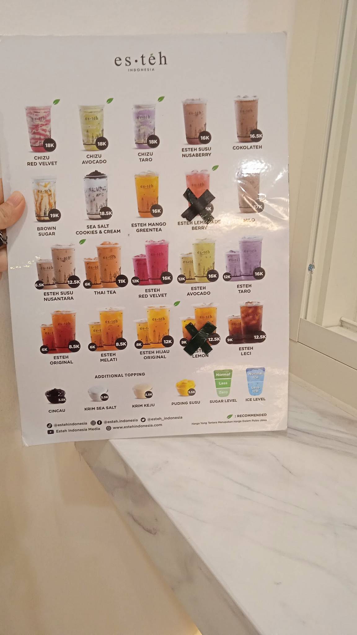 Carta del café Es Teh Indonesia Menganti, Gresik, Hulaan