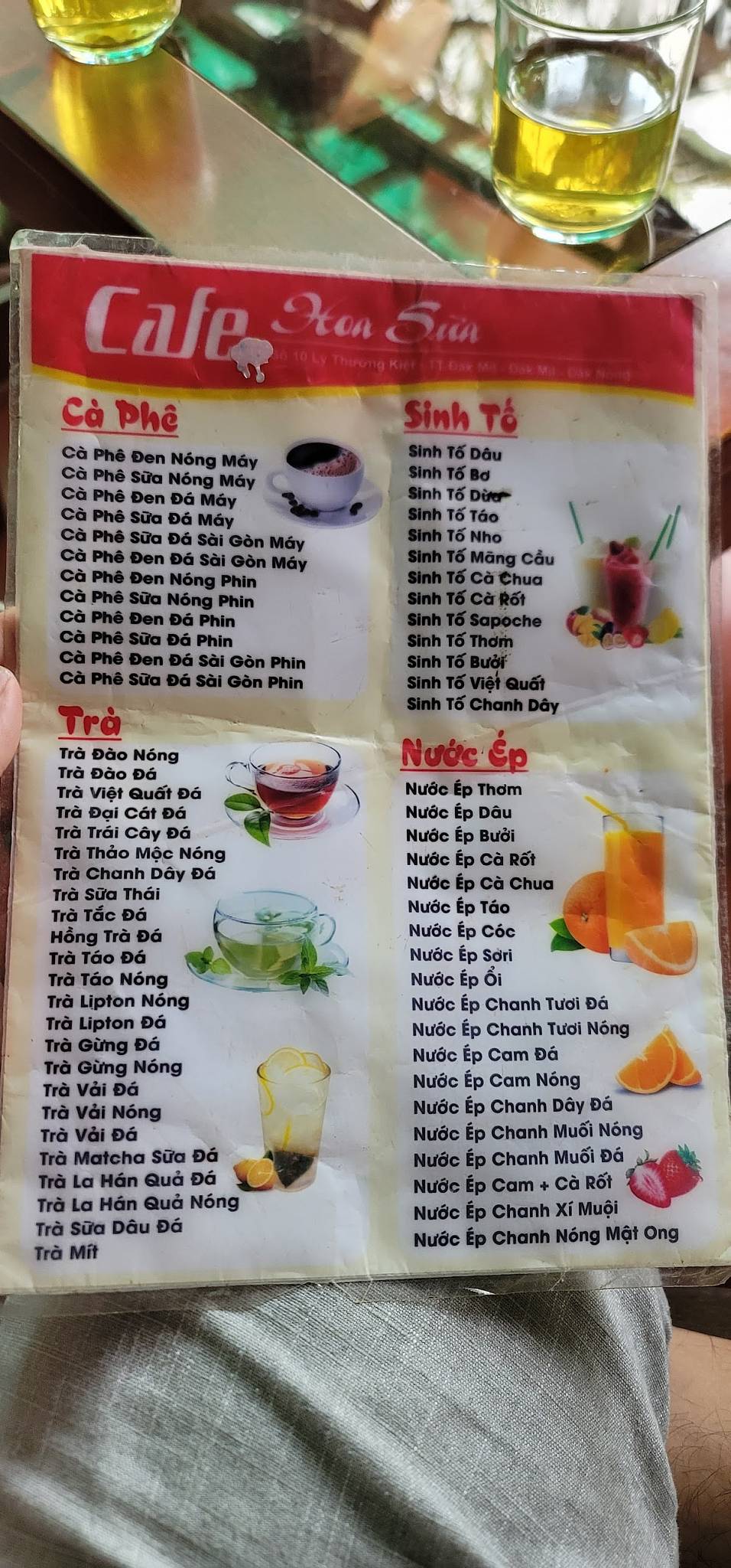 Menu at Cafe Hoa Sữa, Vietnam, 10 Lý Thường Kiệt