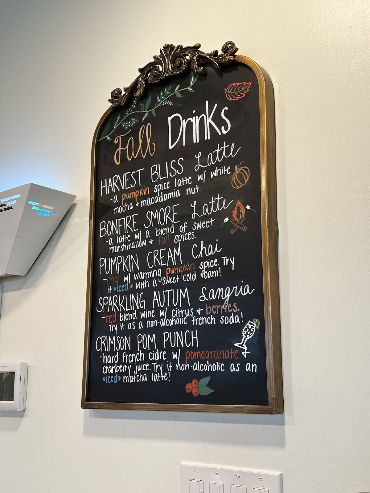 Menu at Le Petit Paris Cafe Southside, Jacksonville
