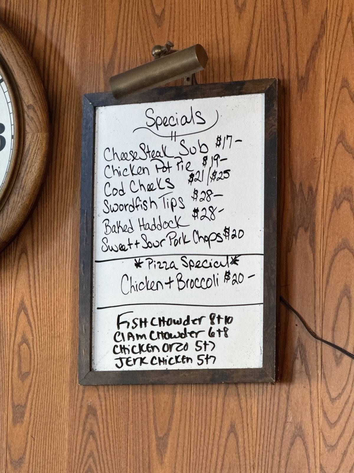 Menu at Choate Bridge Pub, Ipswich