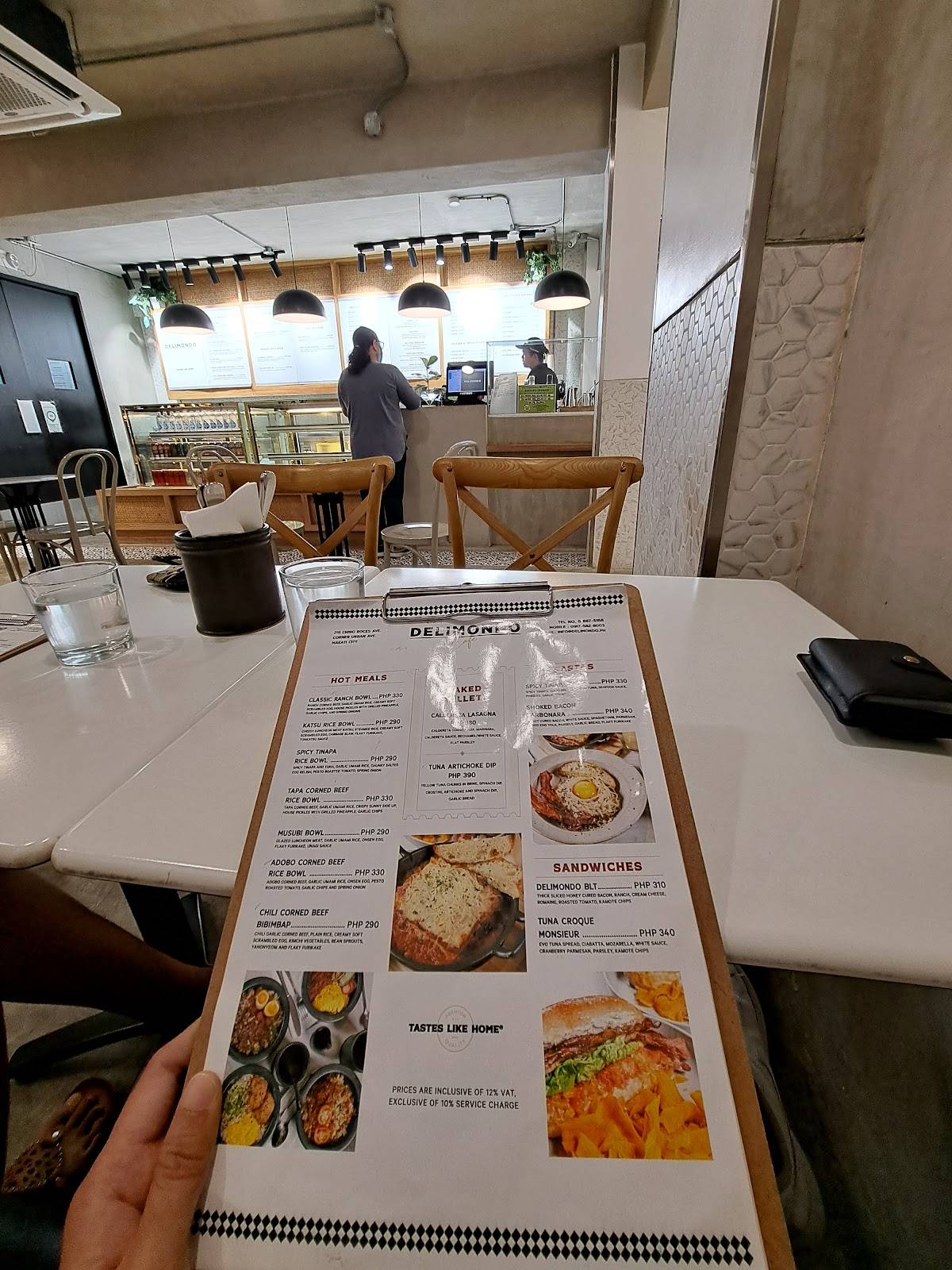Menu at Delimondo Café cafe, Makati