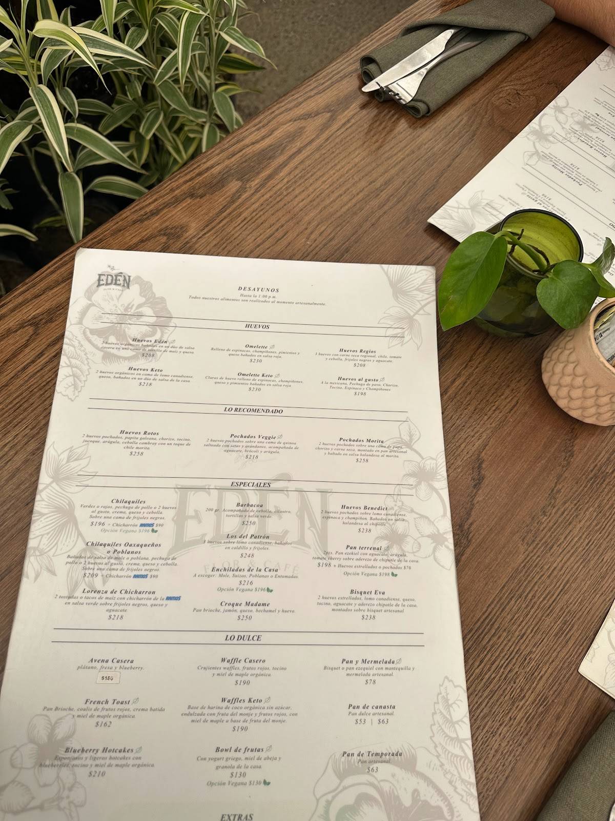 Carta de EDÉN FLOR Y CAFÉ, Monterrey