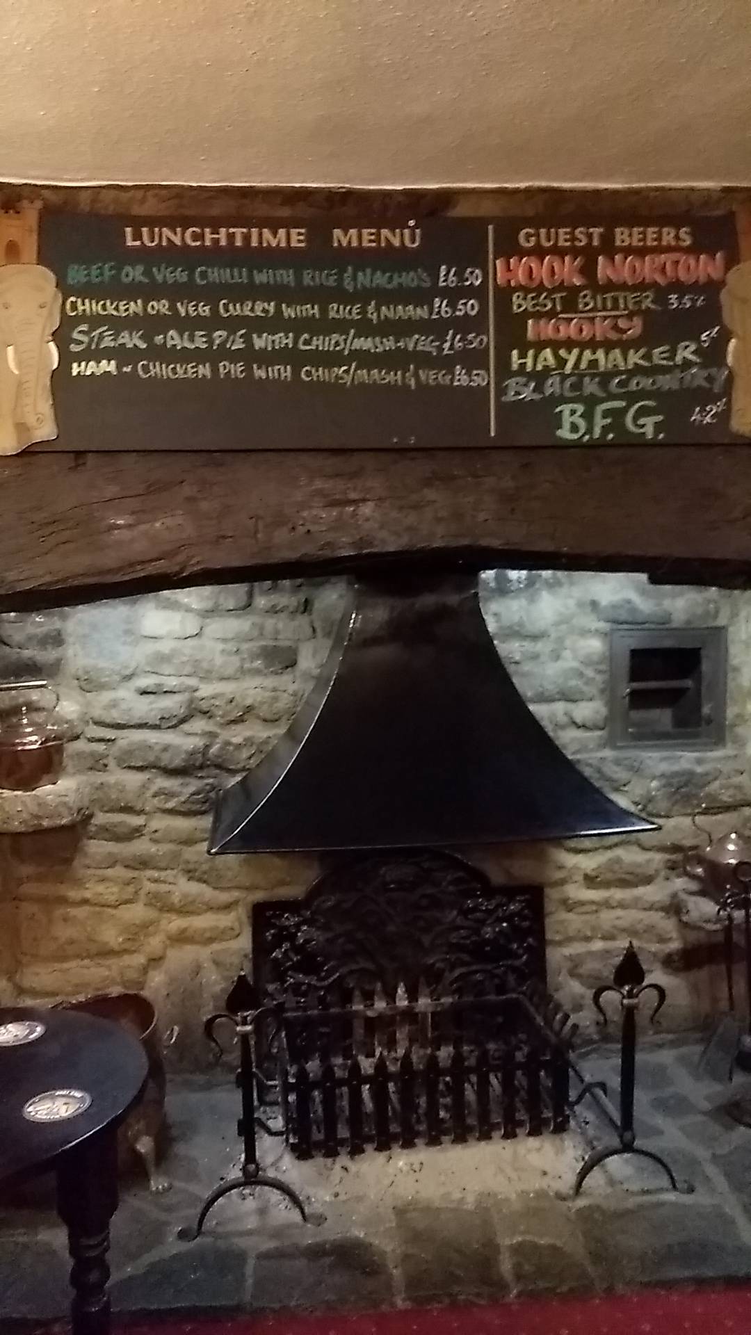 Menu at Elephant & Castle pub & bar, Banbury, Humber St