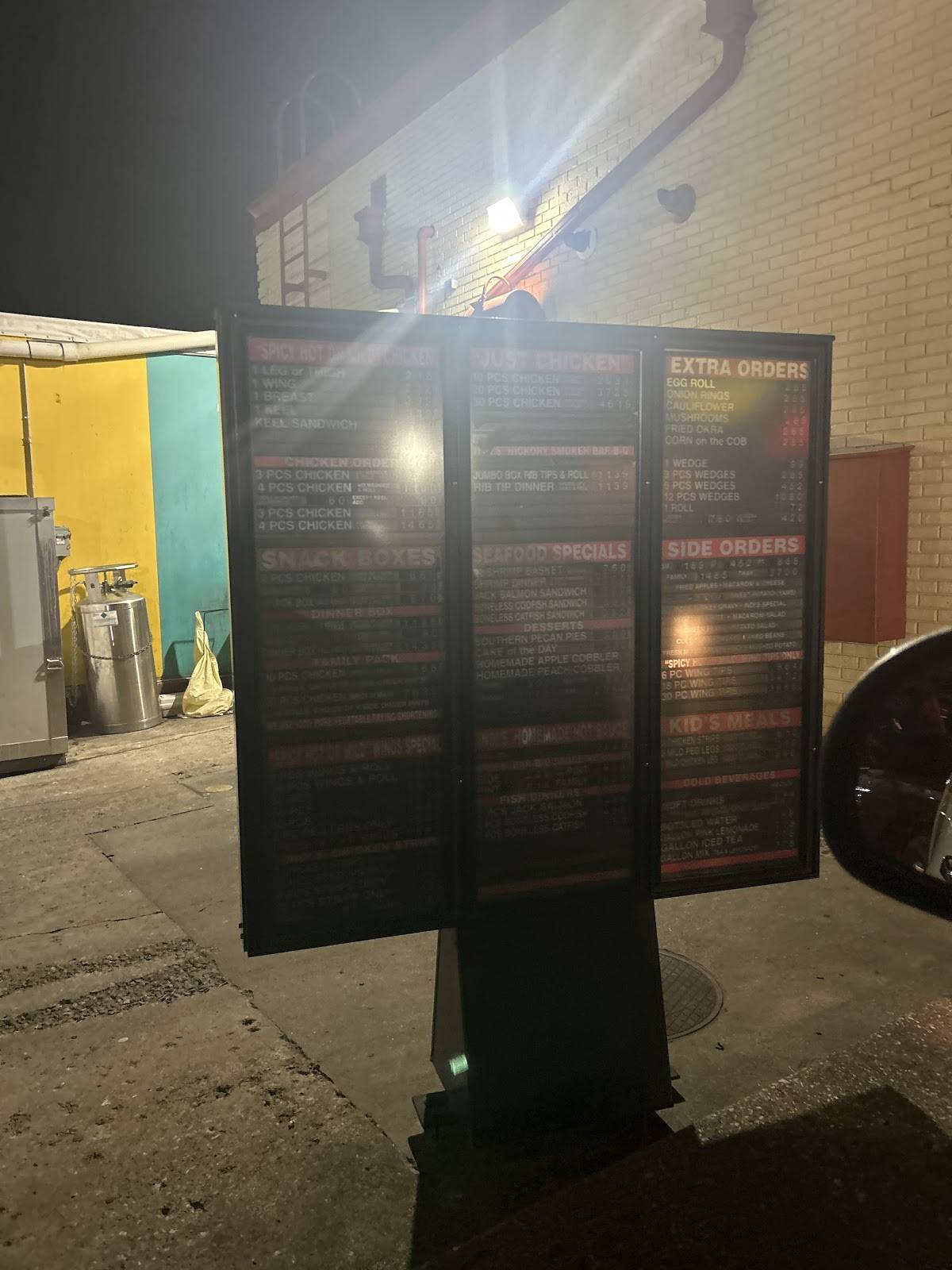 Menu at Indi's Chicken fast food, Louisville, Fern Valley Rd