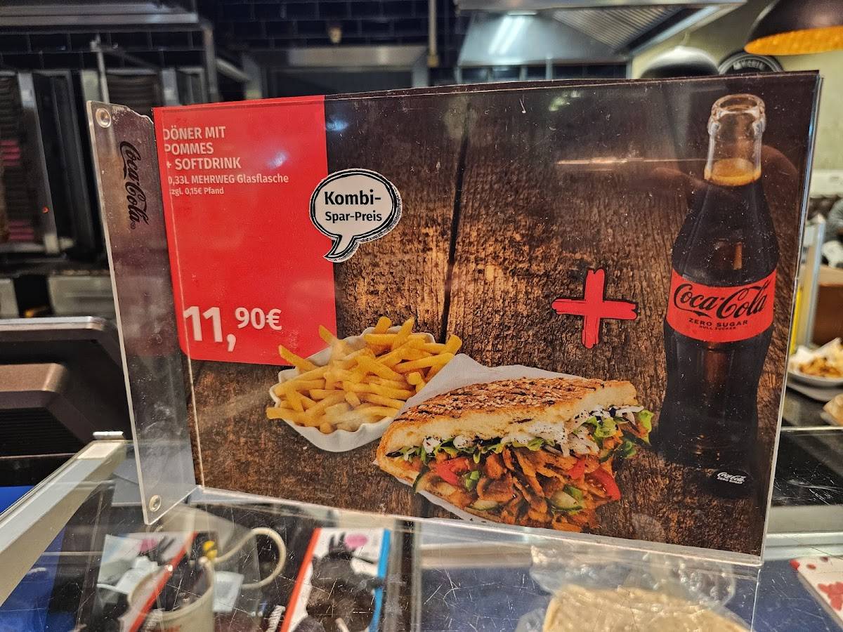 Menu au Foods MyZeil Döner Styles restaurant, Francfort