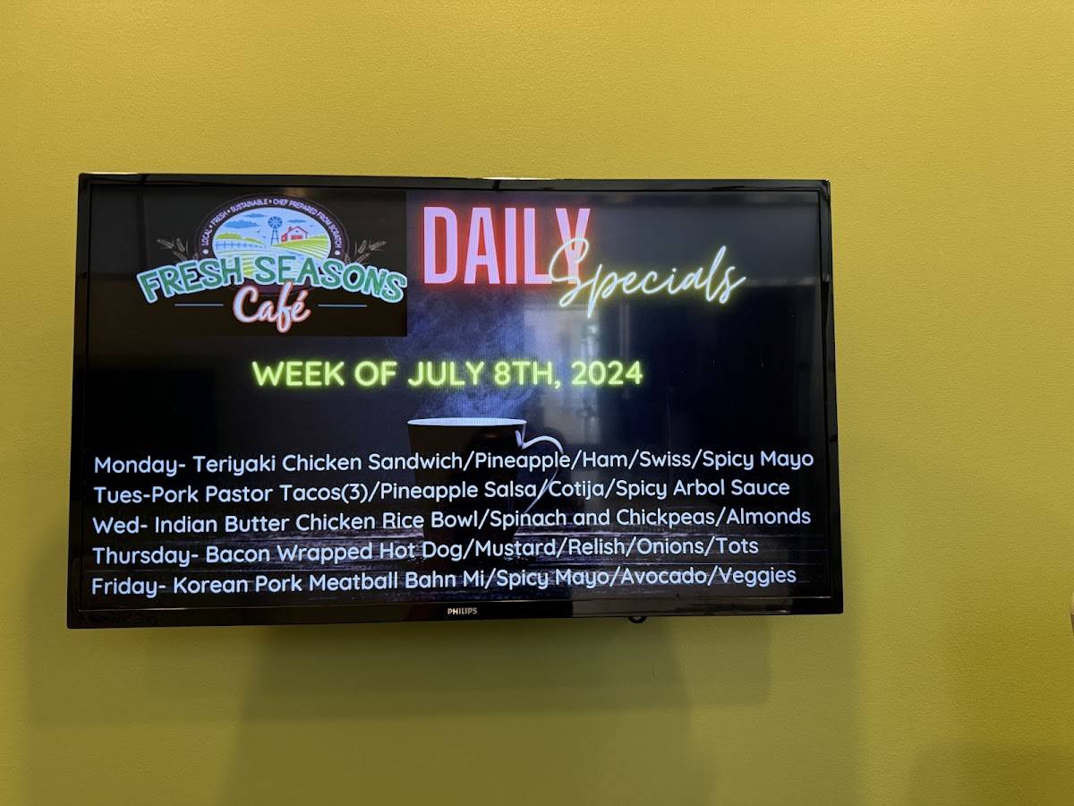 Menu at Fresh Seasons Cafe at Federal Courthouse, Minneapolis