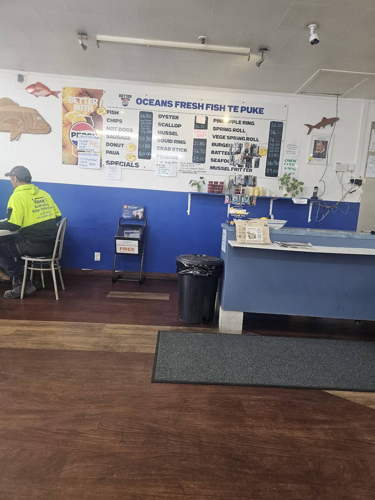 Menu at Fresh fish market restaurant, Te Puke