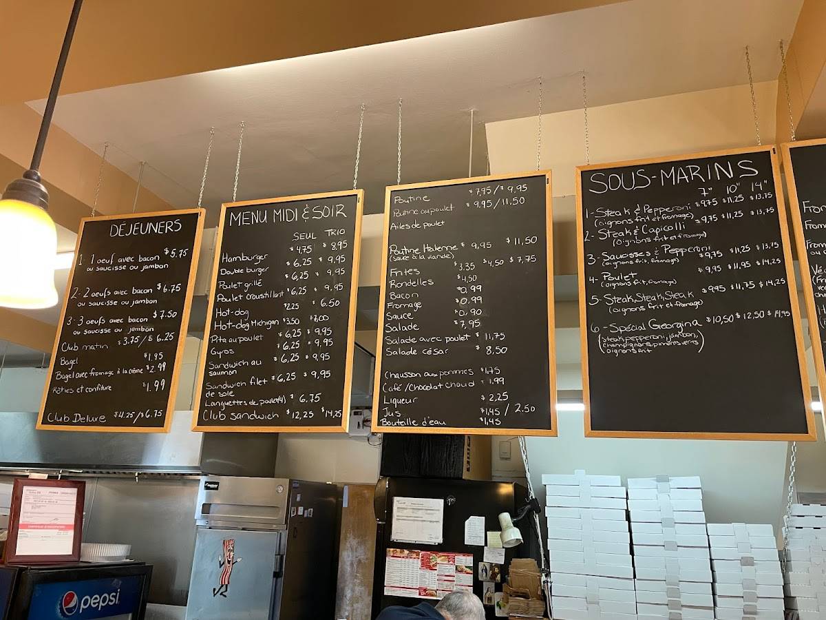 Menu at Georgina pizzeria, Montréal