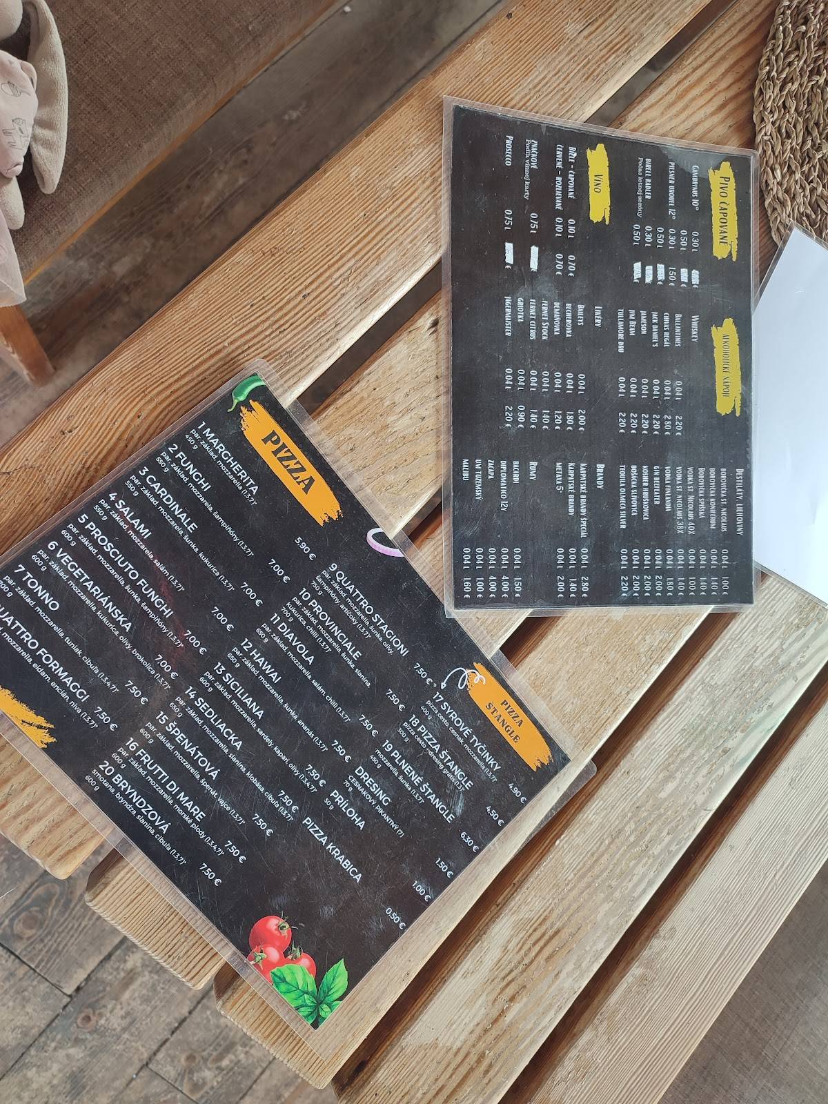 Menu at Gól Pub, Viničné