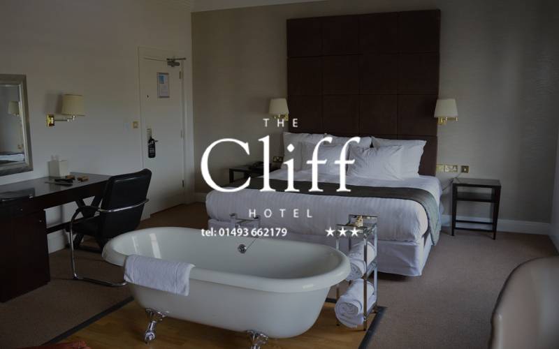 Menu at The Cliff Hotel pub & bar, Great Yarmouth