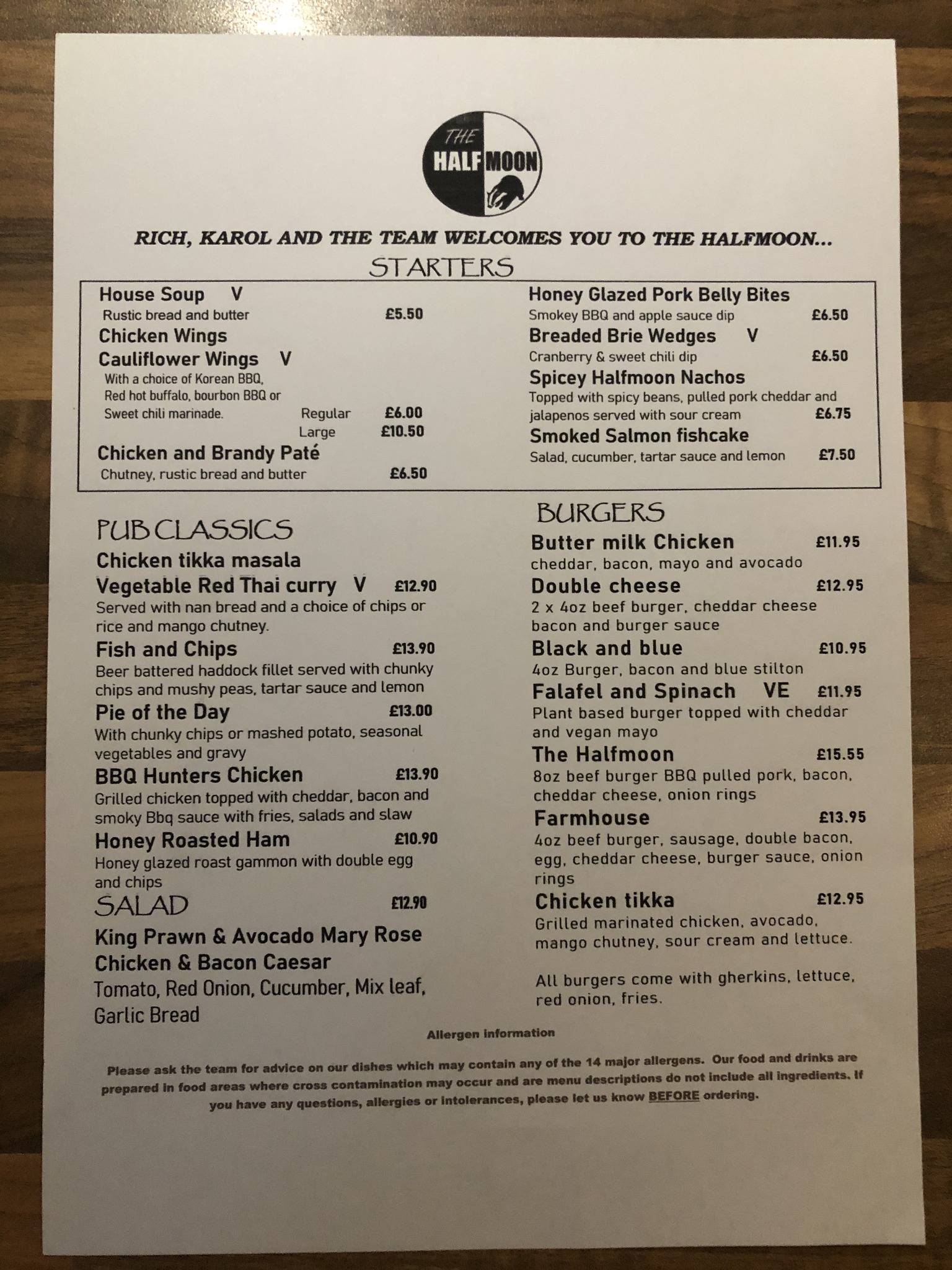 Menu at The Half Moon pub & bar, Shaftesbury