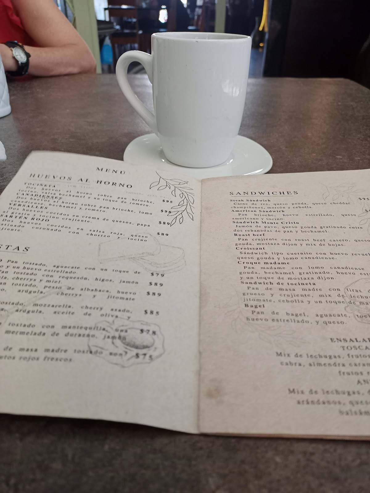 Carta del restaurante La Antigua, Ameca