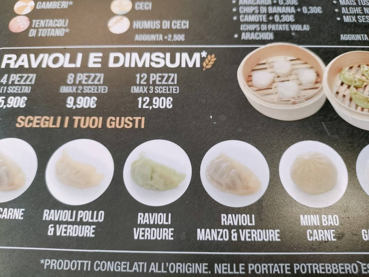Menu au Poké Moon restaurant, Legnano