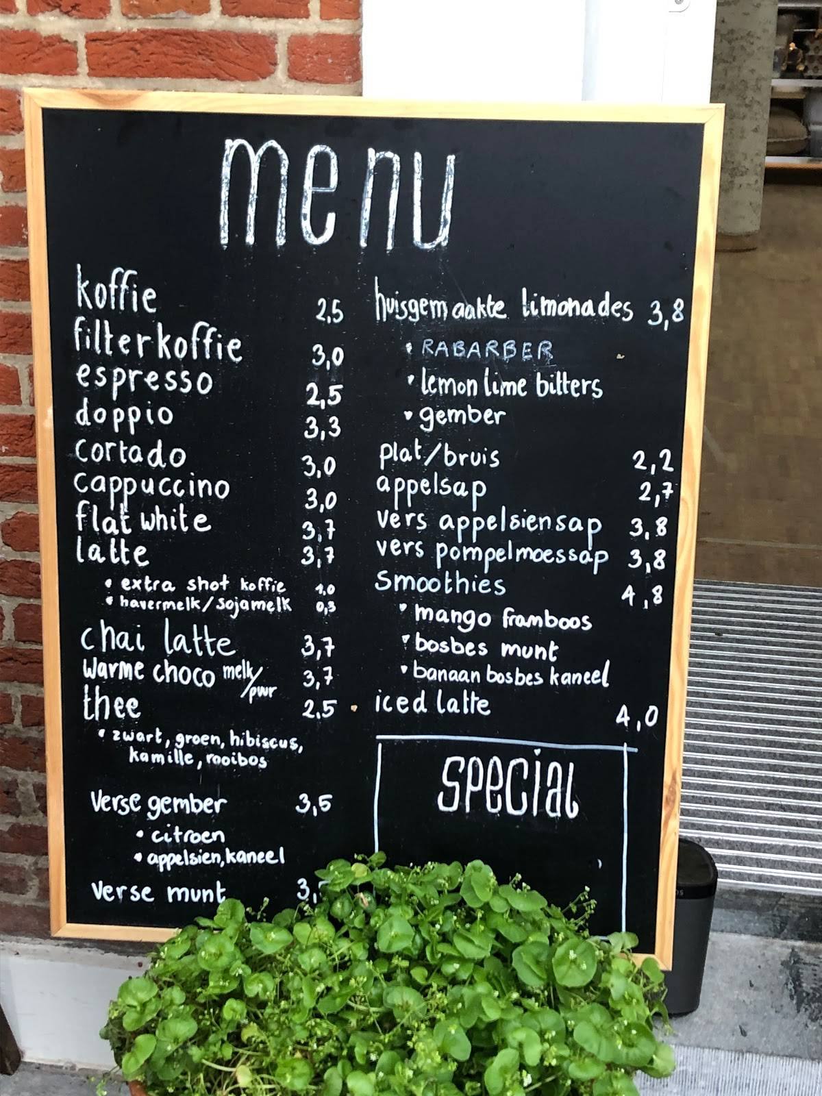 Menu at Nives, Antwerp