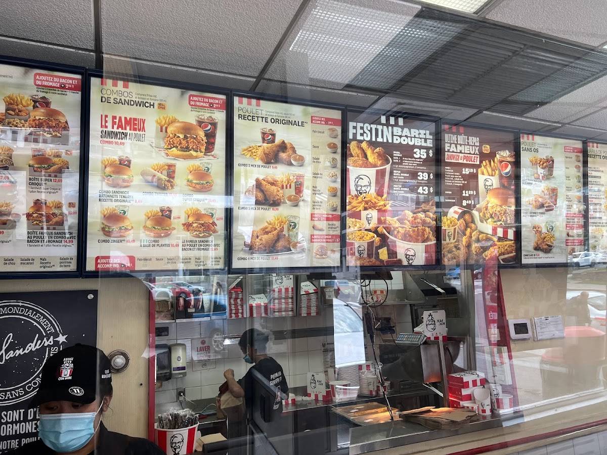 Menu au PFK fast food, Montréal, Sherbrooke St W