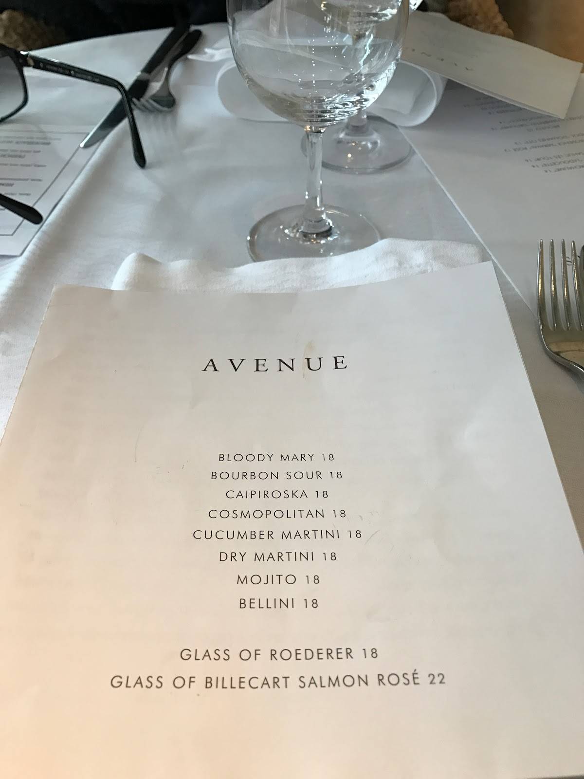 Menu at L'Avenue restaurant, Paris, 41 Av. Montaigne