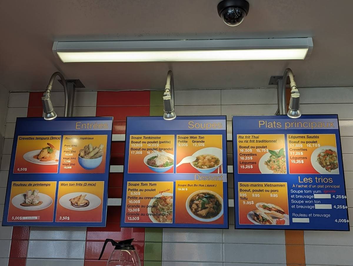 Menu au Pho Tonkinoise restaurant, Québec