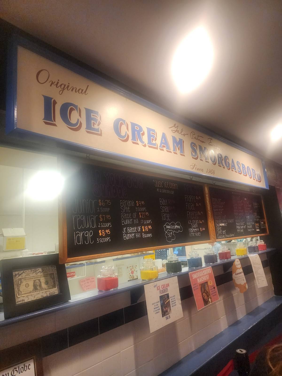 Menu at Putnam Pantry Candies, Ice Creams & Cafe, Danvers