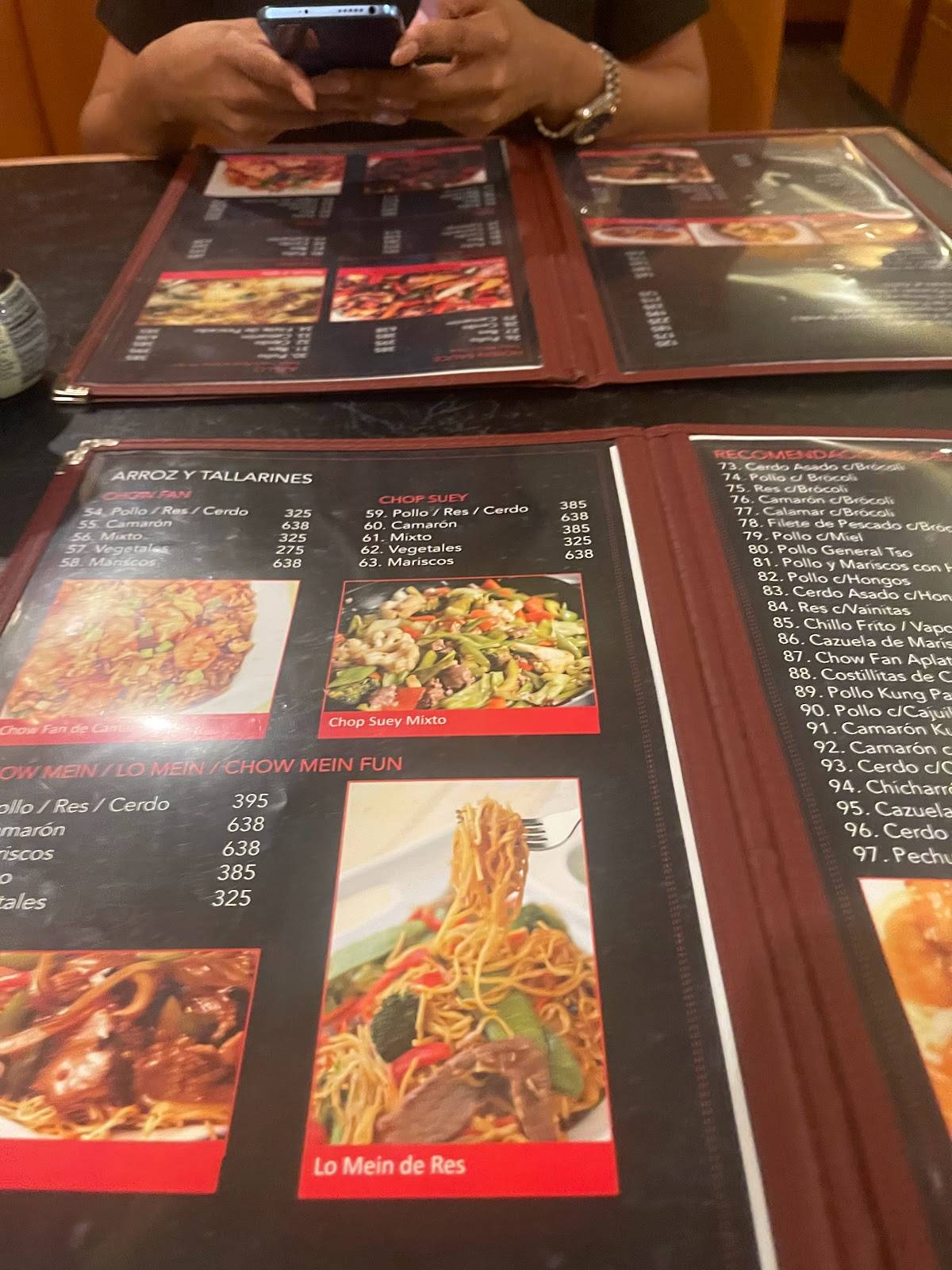 Menu at Red Dragon restaurant, Santo Domingo, Av 27 de Febrero 195