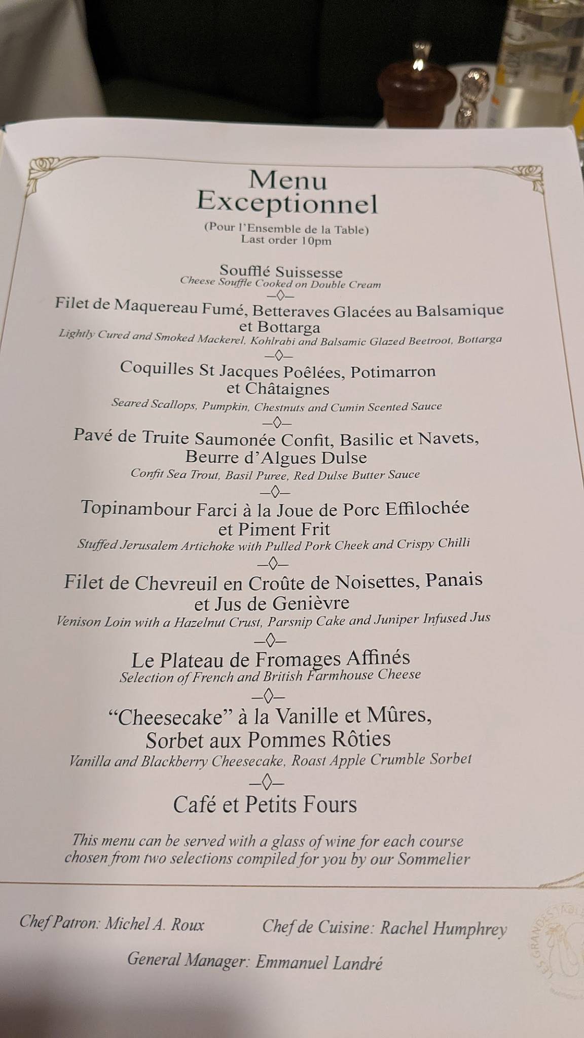 Menu at Le Gavroche restaurant, London