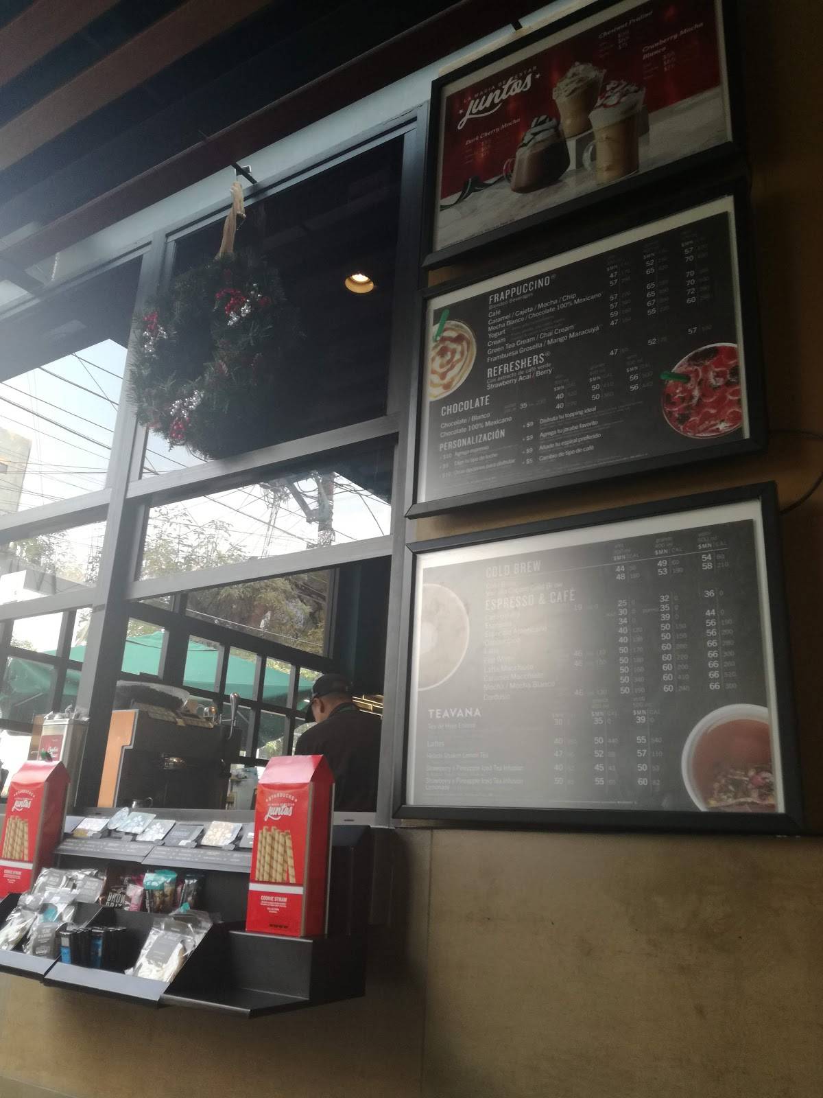 Menu at Starbucks Carraci DT cafe, Mexico City, Av. Patriotismo 795