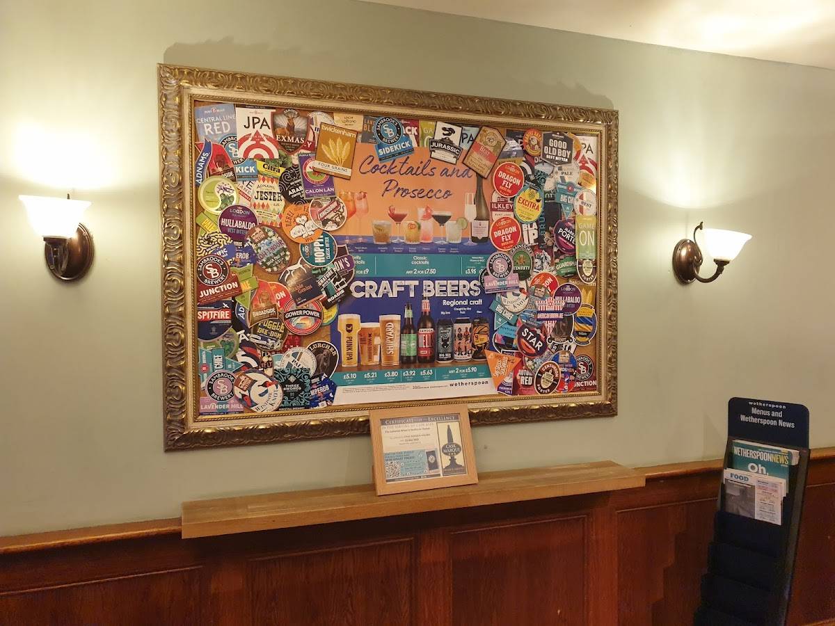 Menu at The Catherine Wheel - JD Wetherspoon pub & bar, Henley-on-Thames