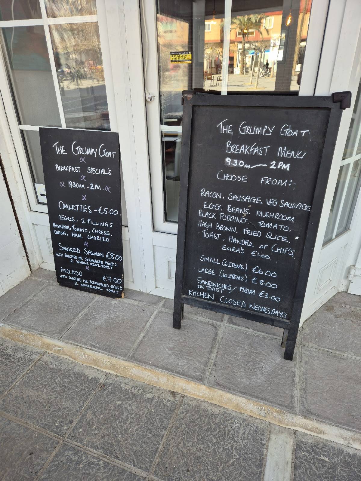 Menu at The Grumpy Goat Sports Bar, Torre de la Horadada