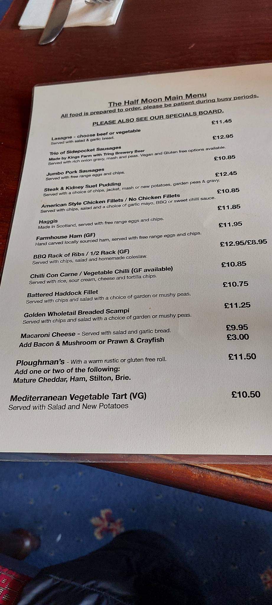 Menu at The Half Moon pub & bar, Tring